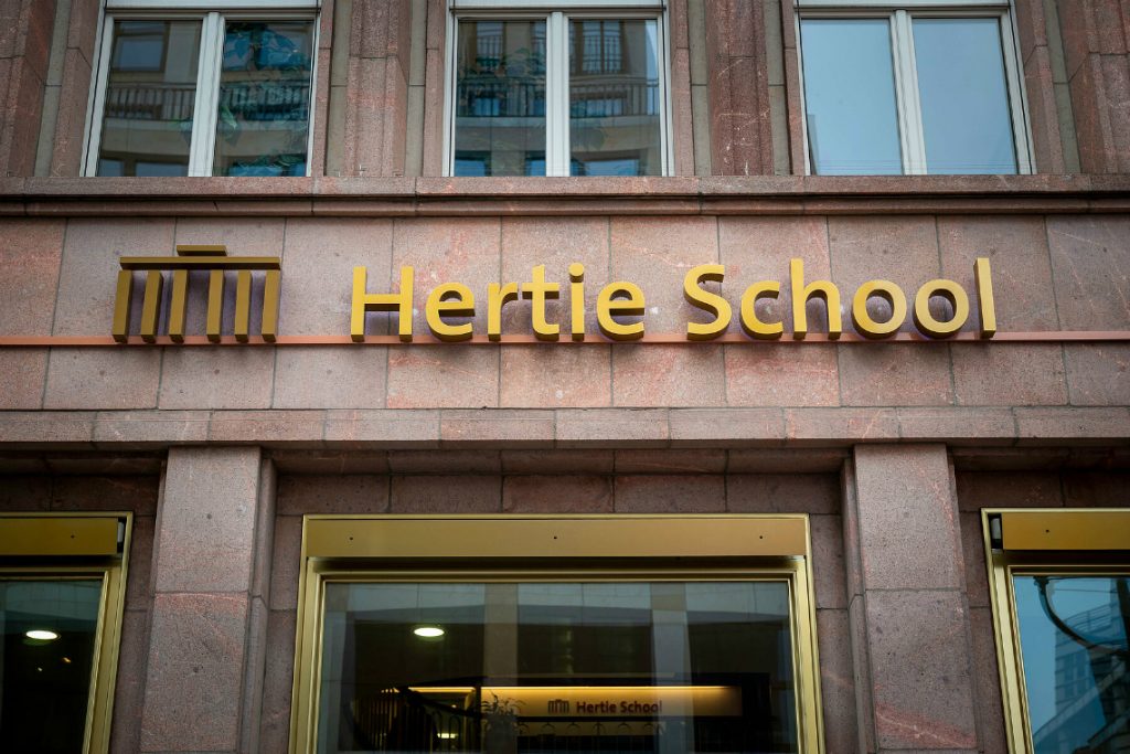 Hertie School: conheça a escola de políticas públicas com enfoque atual